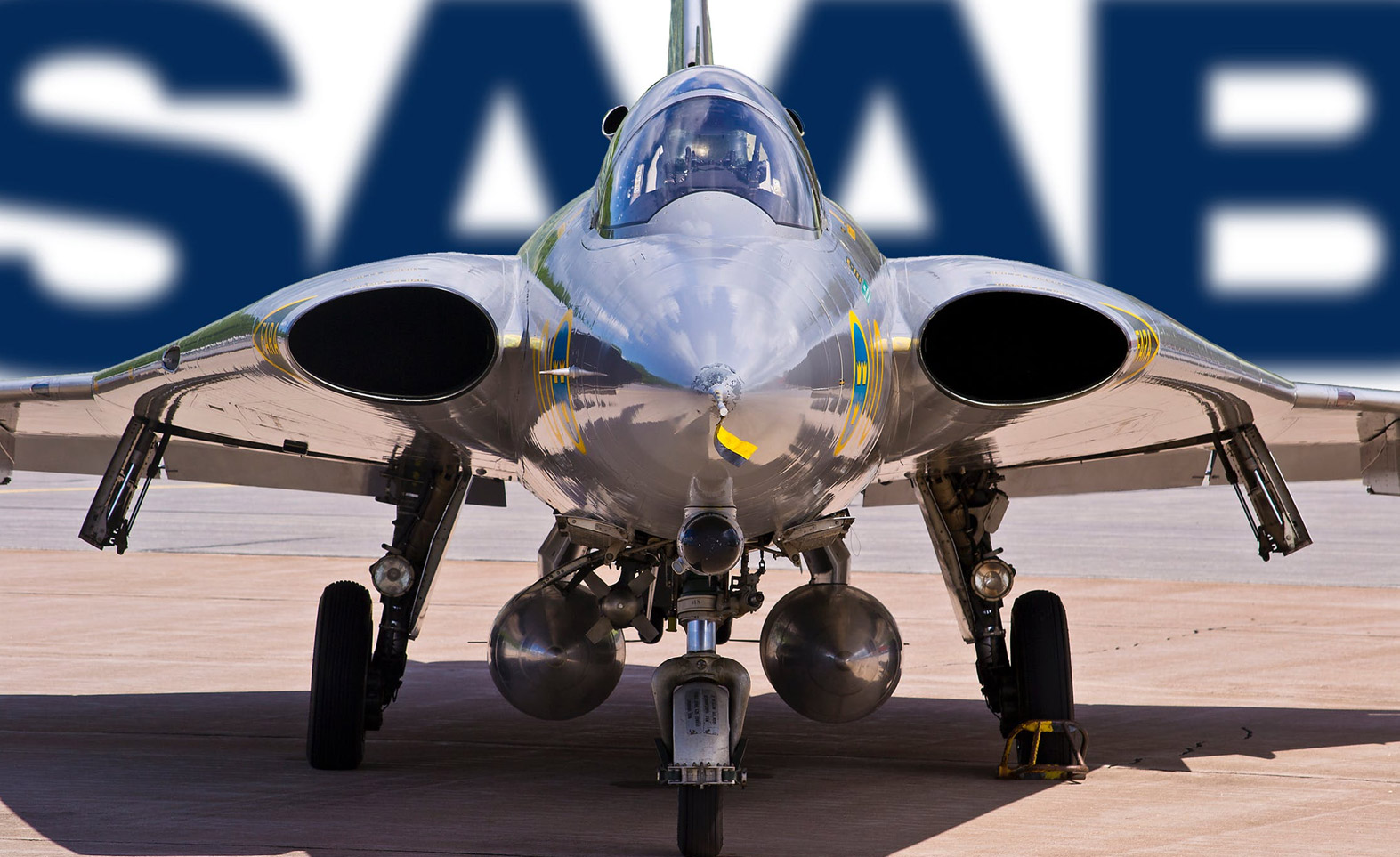 Sweden’s Saab offers to build fighter jets in India - IndBiz | Economic ...